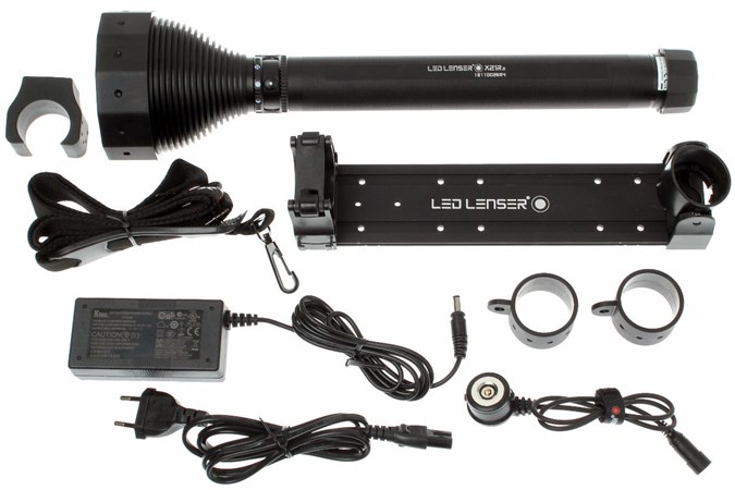 Led Lenser X21R.2 | Achetez à prix avantageux chez knivesandtools.fr